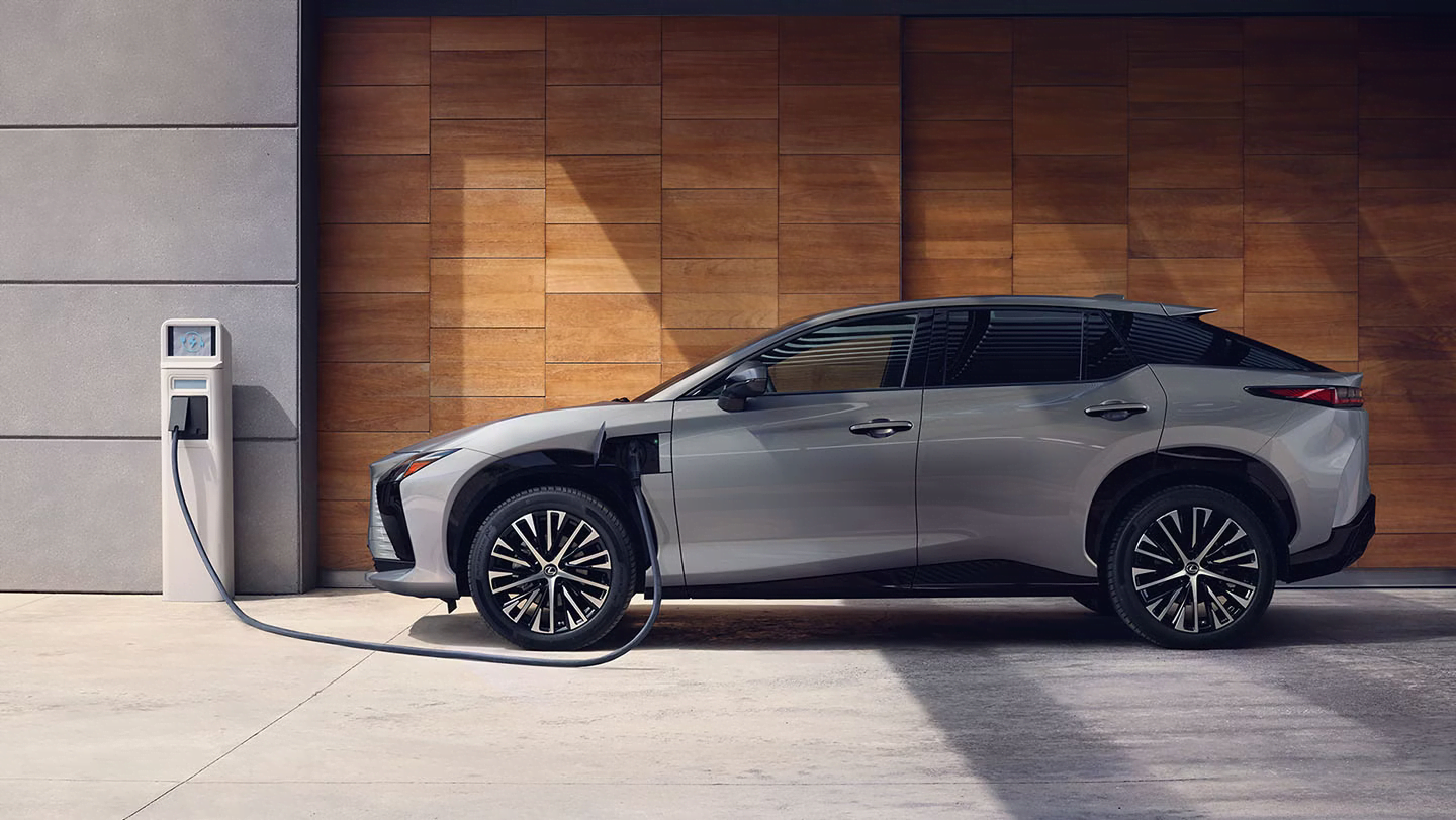 Your Guide to Charging Your Lexus EV at Home | Keyes Lexus of Valencia Blog